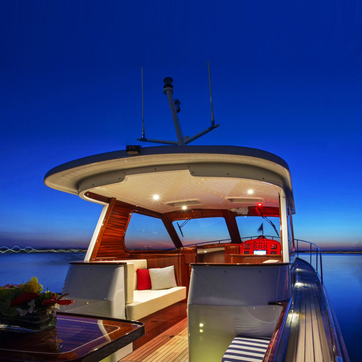 Reliant Yachts | Redefining Classic